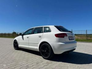 White Audi A3 2011 in Klaipeda, with an engine capacity of 1.60 L and mileage of 300 thousand km for 5300 €, photo 5 on AUTOMOTO.COM.LV