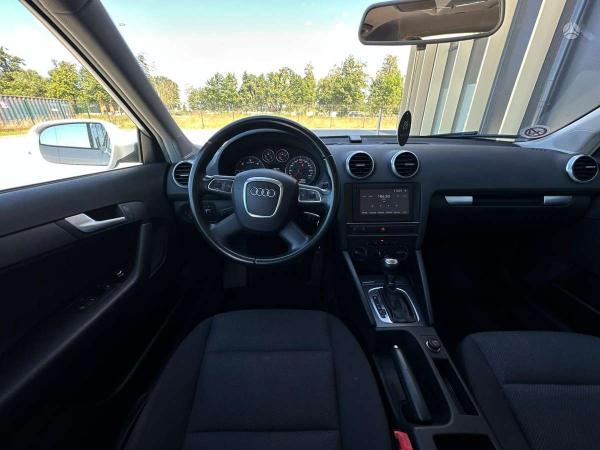 Balts Audi A3 2011 Klaipėda, ar dzinēja tilpumu 1.60 L un nobraukumu 300 tūkst. km par 5300 €, foto 7 vietnē AUTOMOTO.COM.LV