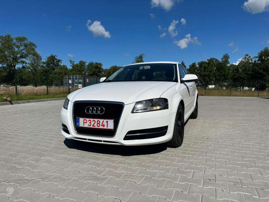 White Audi A3 2011 in Klaipeda, with an engine capacity of 1.60 L and mileage of 300 thousand km for 5300 €, photo 14 on AUTOMOTO.COM.LV