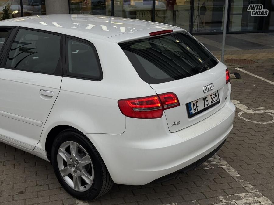 Balts Audi A3 2011 Kauņa, ar dzinēja tilpumu 2.00 L un nobraukumu 350 tūkst. km par 3890 €, foto 8 vietnē AUTOMOTO.COM.LV