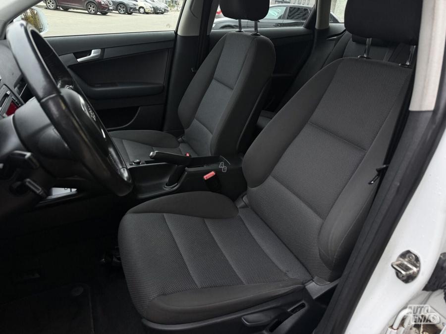 Balts Audi A3 2011 Kauņa, ar dzinēja tilpumu 2.00 L un nobraukumu 350 tūkst. km par 3890 €, foto 21 vietnē AUTOMOTO.COM.LV