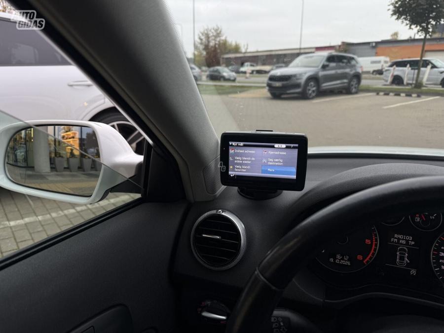 Balts Audi A3 2011 Kauņa, ar dzinēja tilpumu 2.00 L un nobraukumu 350 tūkst. km par 3890 €, foto 28 vietnē AUTOMOTO.COM.LV