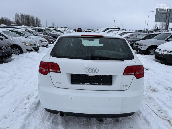 White Audi A3 2012 in Utena, with an engine capacity of 1.60 L and mileage of 270 thousand km for 5200 €, photo 5 on AUTOMOTO.COM.LV