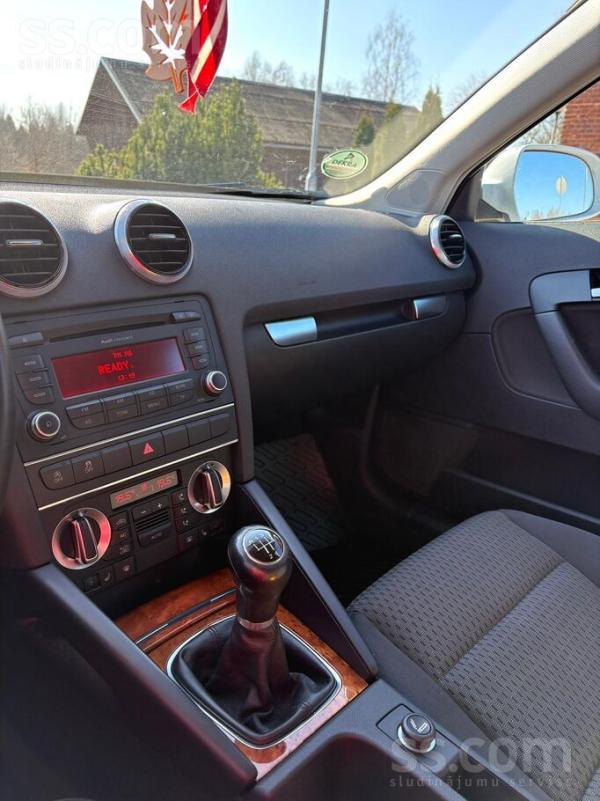 White Audi A3 2012 in Bauska, with an engine capacity of 1.60 L and mileage of 273 thousand km for 5800 €, photo 5 on AUTOMOTO.COM.LV