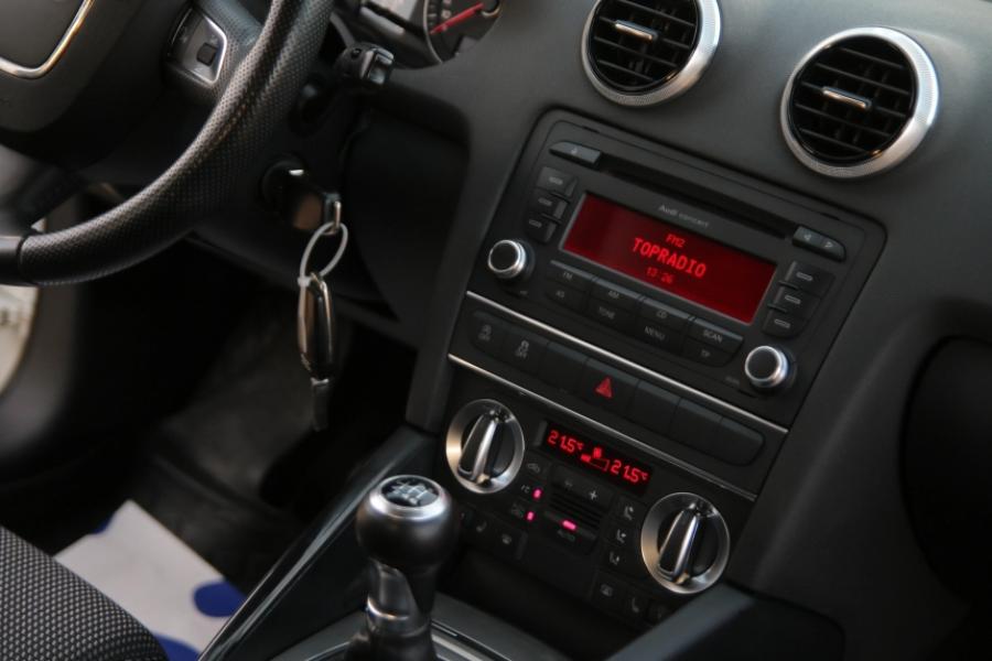 White Audi A3 2012 in Riga, with an engine capacity of 2.00 L and mileage of 267 thousand km for 6590 €, photo 20 on AUTOMOTO.COM.LV