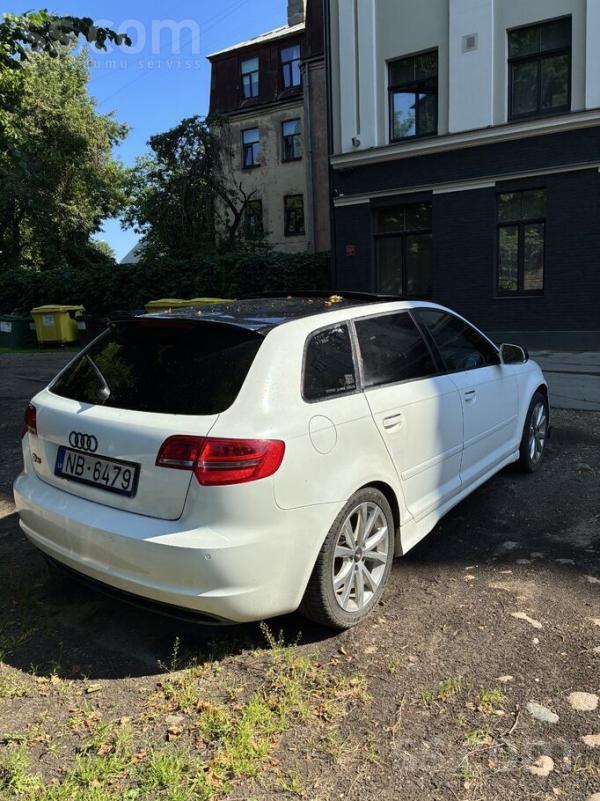 White Audi A3 2012 in Riga, with an engine capacity of 2.00 L and mileage of 374 thousand km for 4600 €, photo 3 on AUTOMOTO.COM.LV