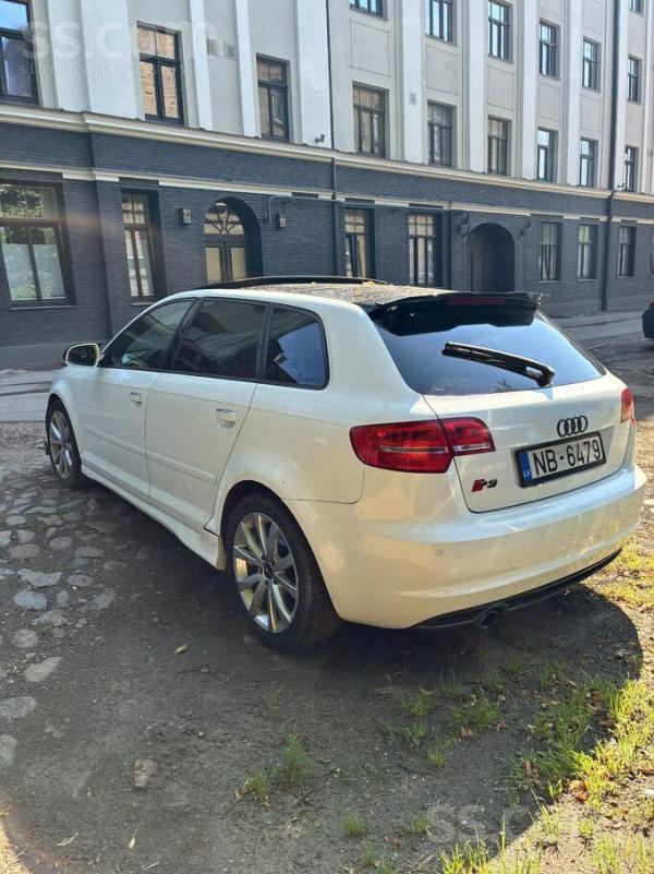 White Audi A3 2012 in Riga, with an engine capacity of 2.00 L and mileage of 374 thousand km for 4600 €, photo 4 on AUTOMOTO.COM.LV