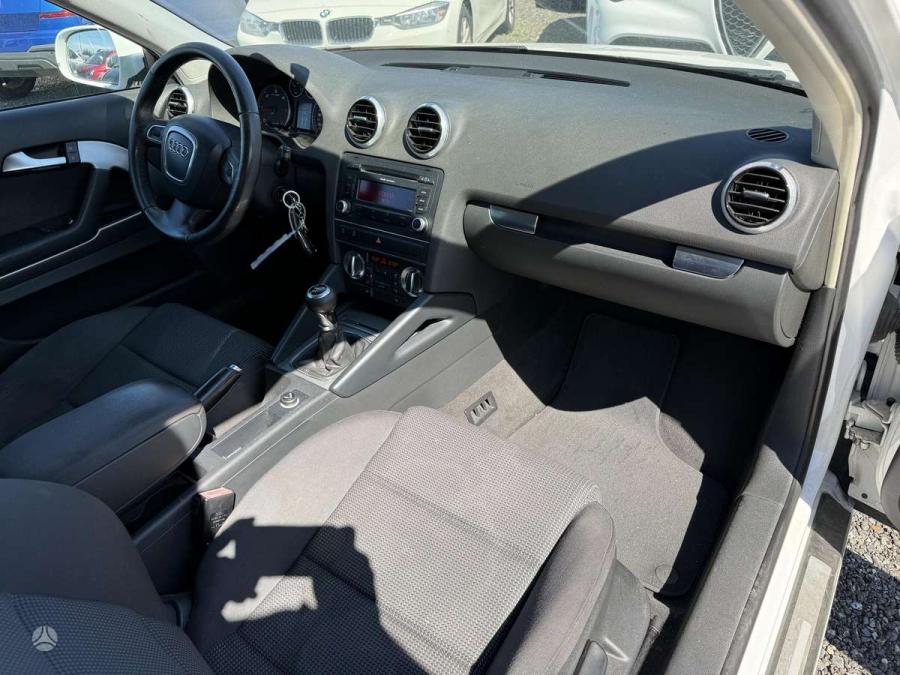 Balts Audi A3 2012 Šauļi, ar dzinēja tilpumu 1.60 L un nobraukumu 214 tūkst. km par 3650 €, foto 8 vietnē AUTOMOTO.COM.LV
