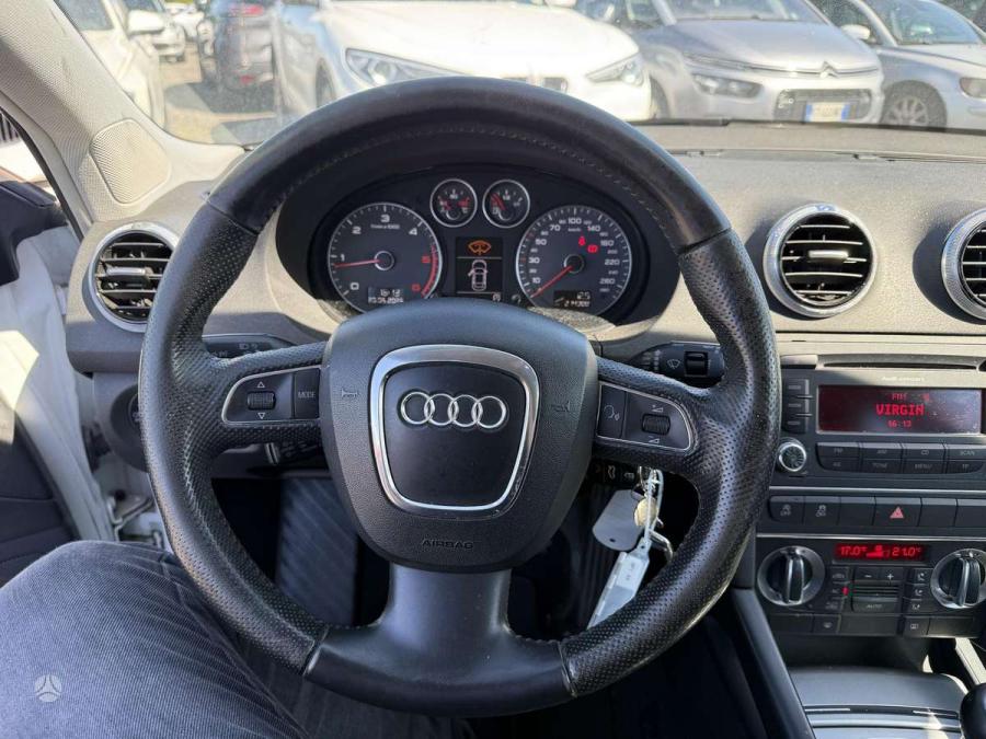 Balts Audi A3 2012 Šauļi, ar dzinēja tilpumu 1.60 L un nobraukumu 214 tūkst. km par 3650 €, foto 12 vietnē AUTOMOTO.COM.LV