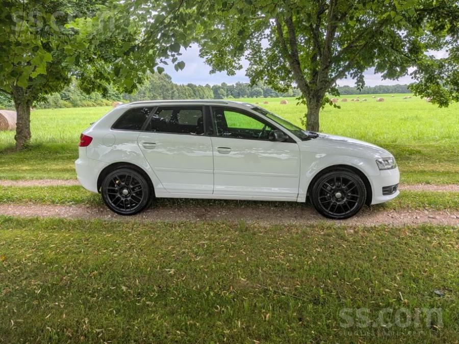 Balts Audi A3 2012 Cēsis, ar dzinēja tilpumu 1.60 L un nobraukumu 0 tūkst. km par 4850 €, foto 9 vietnē AUTOMOTO.COM.LV