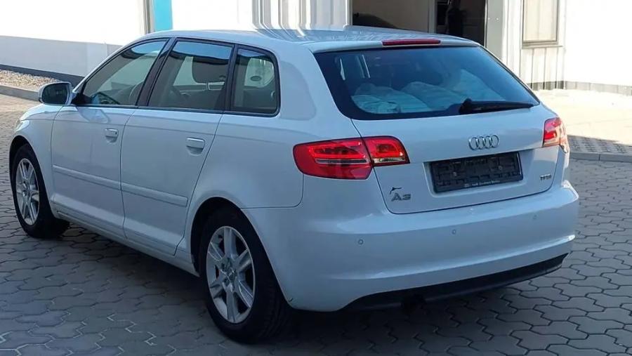 Balts Audi A3 2012 Limbaži, ar dzinēja tilpumu 1.20 L un nobraukumu 240 tūkst. km par 5950 €, foto 7 vietnē AUTOMOTO.COM.LV