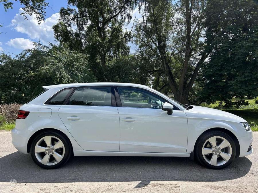 Balts Audi A3 2013 Kaišiadorys, ar dzinēja tilpumu 1.39 L un nobraukumu 289 tūkst. km par 7350 €, foto 12 vietnē AUTOMOTO.COM.LV