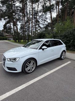 Balts Audi A3 2013 Kauņa, ar dzinēja tilpumu 1.60 L un nobraukumu 255 tūkst. km par 7700 €, foto  vietnē AUTOMOTO.COM.LV