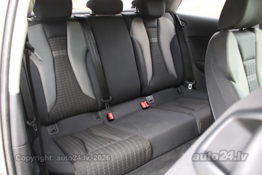 Balts Audi A3 2013 Tallina, ar dzinēja tilpumu 1.80 L un nobraukumu 206 tūkst. km par 9990 €, foto 14 vietnē AUTOMOTO.COM.LV