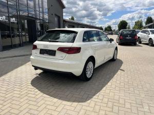 White Audi A3 2014 in Taurage, with an engine capacity of 1.60 L and mileage of 280 thousand km for 5700 €, photo 9 on AUTOMOTO.COM.LV