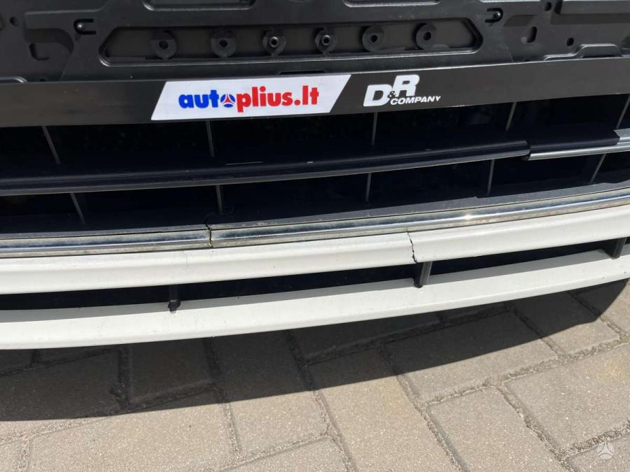 White Audi A3 2014 in Taurage, with an engine capacity of 1.60 L and mileage of 280 thousand km for 5700 €, photo 16 on AUTOMOTO.COM.LV