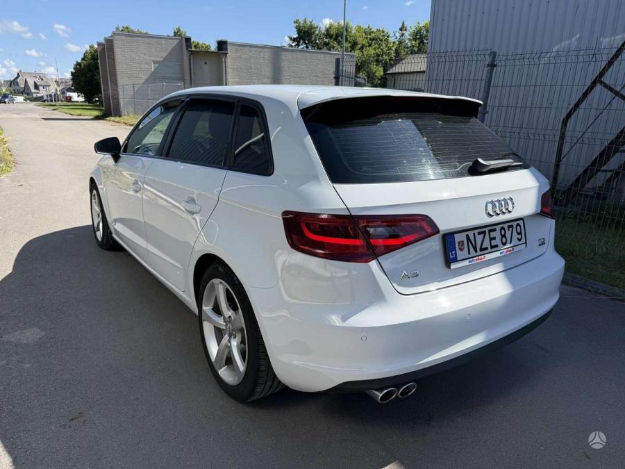 Balts Audi A3 2014 Telšiai, ar dzinēja tilpumu 1.97 L un nobraukumu 244 tūkst. km par 9999 €, foto 10 vietnē AUTOMOTO.COM.LV