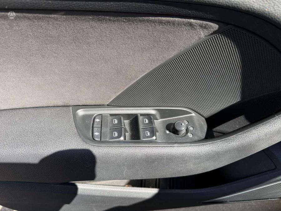 Balts Audi A3 2014 Telšiai, ar dzinēja tilpumu 1.97 L un nobraukumu 244 tūkst. km par 9999 €, foto 19 vietnē AUTOMOTO.COM.LV