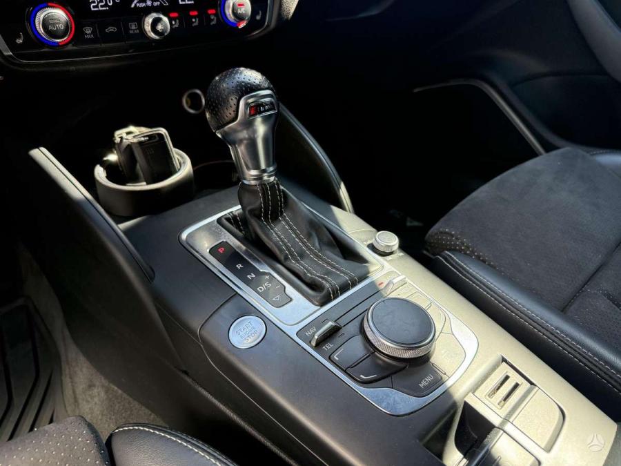 Balts Audi A3 2014 Telšiai, ar dzinēja tilpumu 1.97 L un nobraukumu 244 tūkst. km par 9999 €, foto 24 vietnē AUTOMOTO.COM.LV