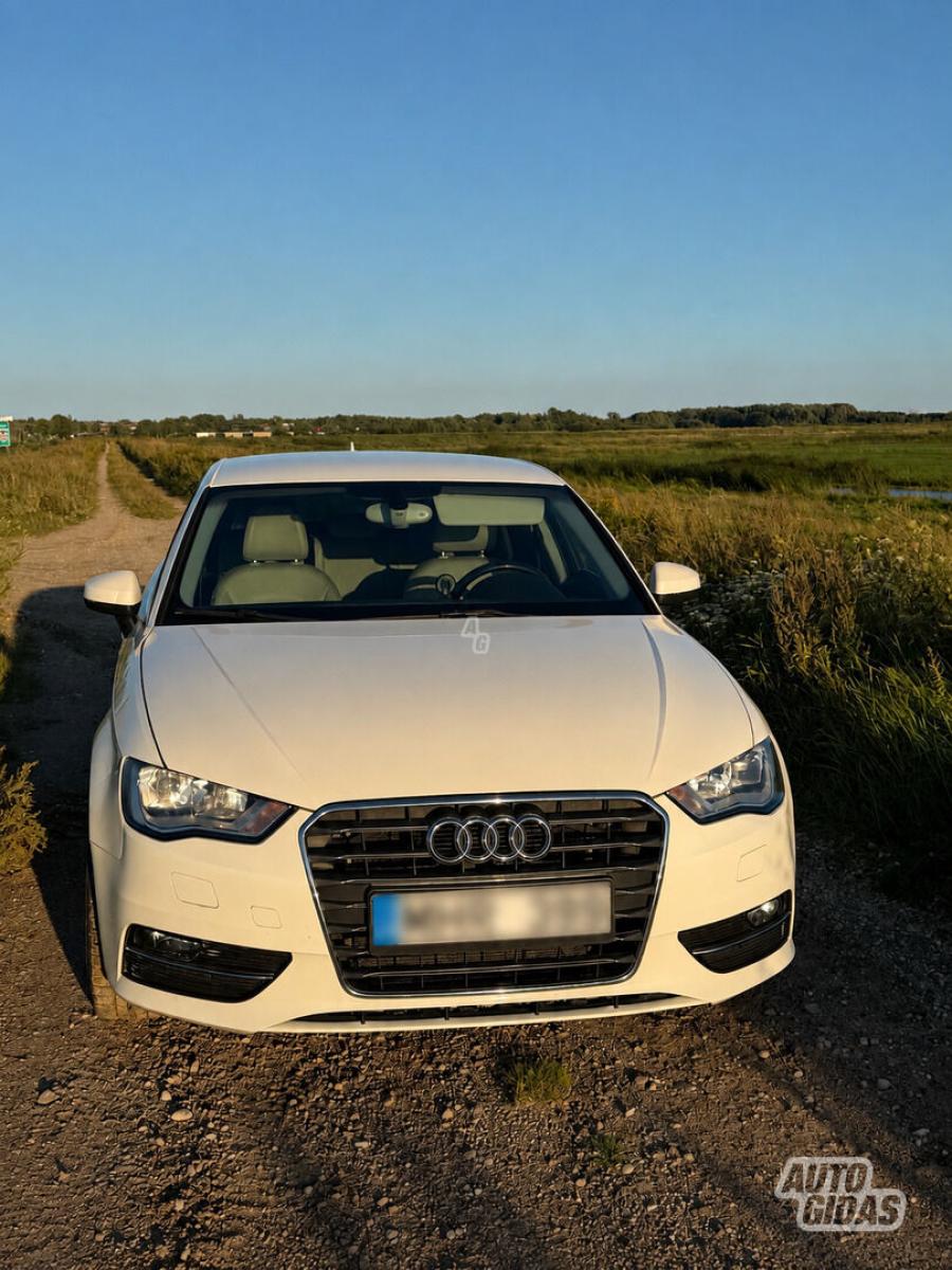 White Audi A3 2014 in Silute, with an engine capacity of 1.60 L and mileage of 345 thousand km for 8500 €, photo 4 on AUTOMOTO.COM.LV