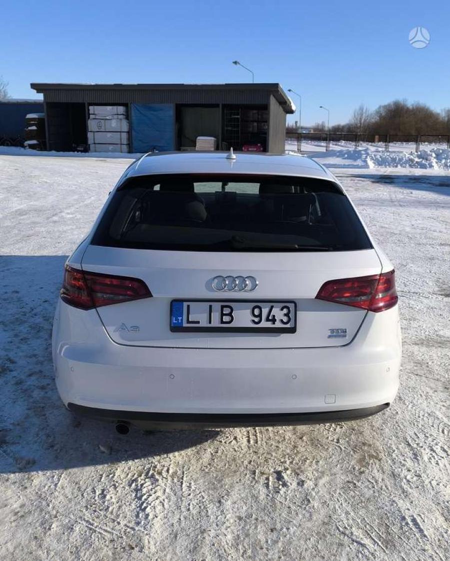 White Audi A3 2015 in Skuodas, with an engine capacity of 1.60 L and mileage of 294 thousand km for 8000 €, photo 4 on AUTOMOTO.COM.LV