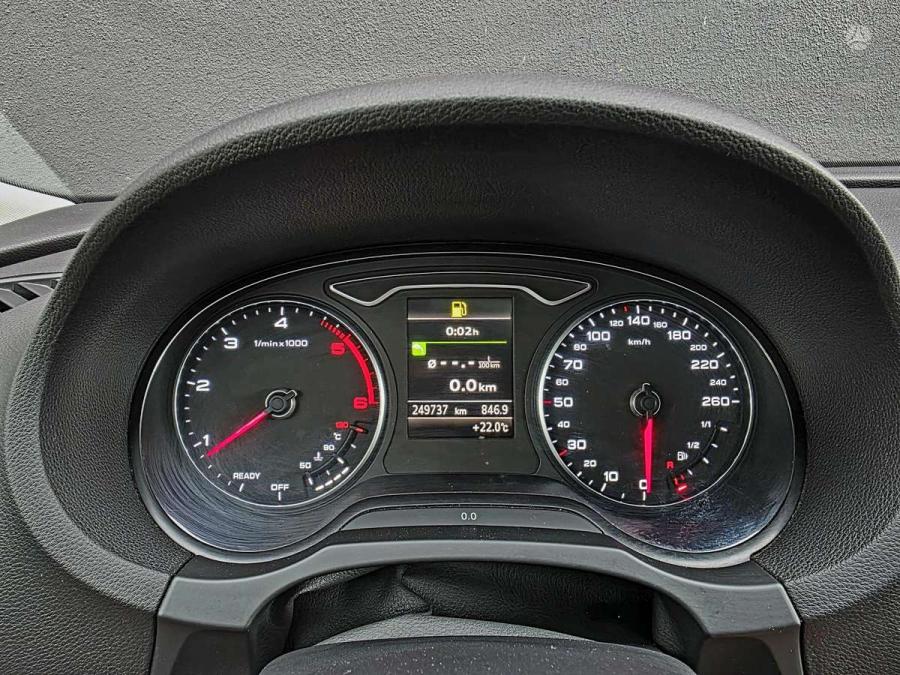 Белый Ауди А3 2016 в Шяуляй, объемом двигателя 1.97 л и пробегом 249 тыс. км за 8000 €, фото 26 на AUTOMOTO.COM.LV