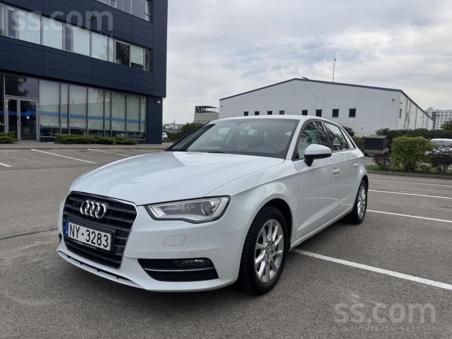 White Audi A3 2016 in Riga, with an engine capacity of 1.60 L and mileage of 211 thousand km for 10000 €, photo 1 on AUTOMOTO.COM.LV