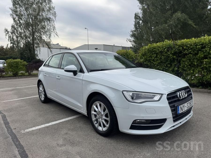 White Audi A3 2016 in Riga, with an engine capacity of 1.60 L and mileage of 211 thousand km for 10000 €, photo 4 on AUTOMOTO.COM.LV