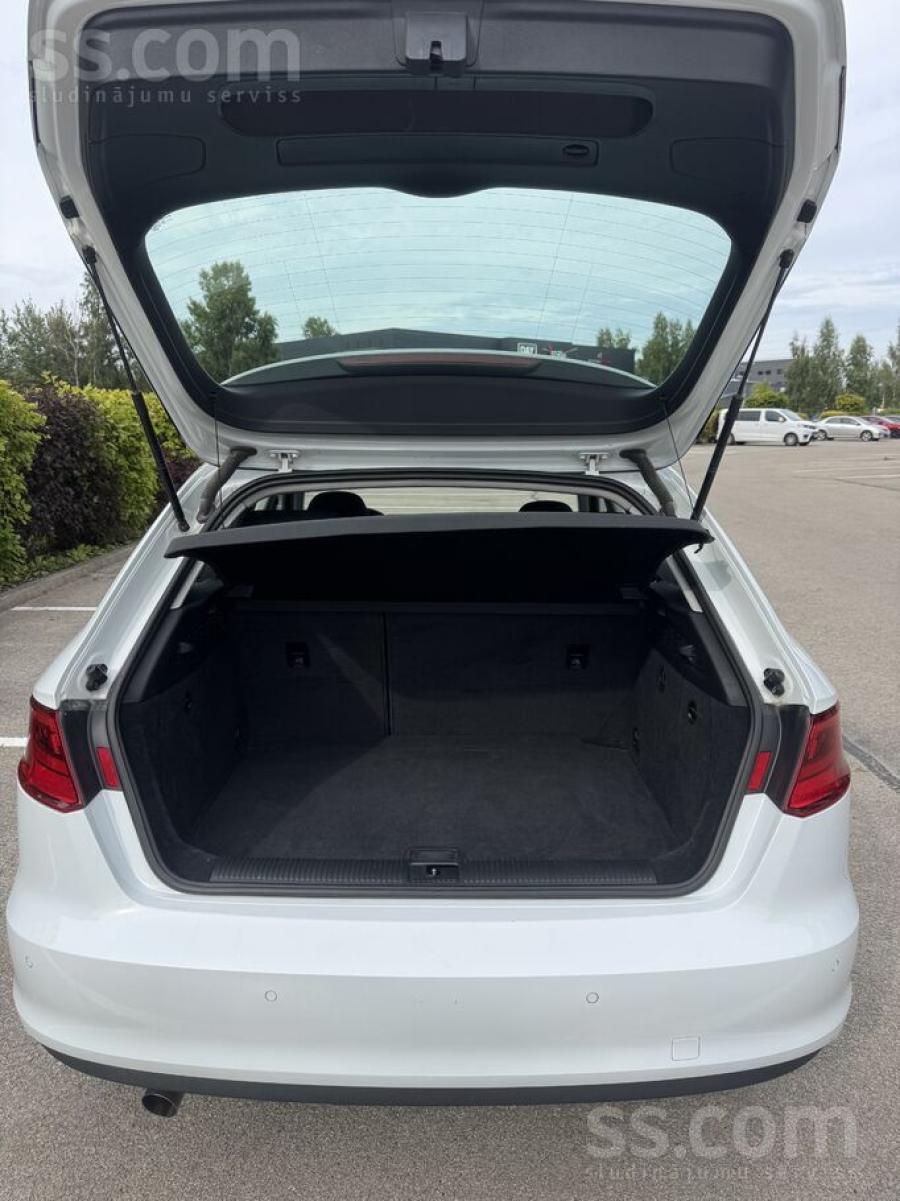 White Audi A3 2016 in Riga, with an engine capacity of 1.60 L and mileage of 211 thousand km for 10000 €, photo 14 on AUTOMOTO.COM.LV