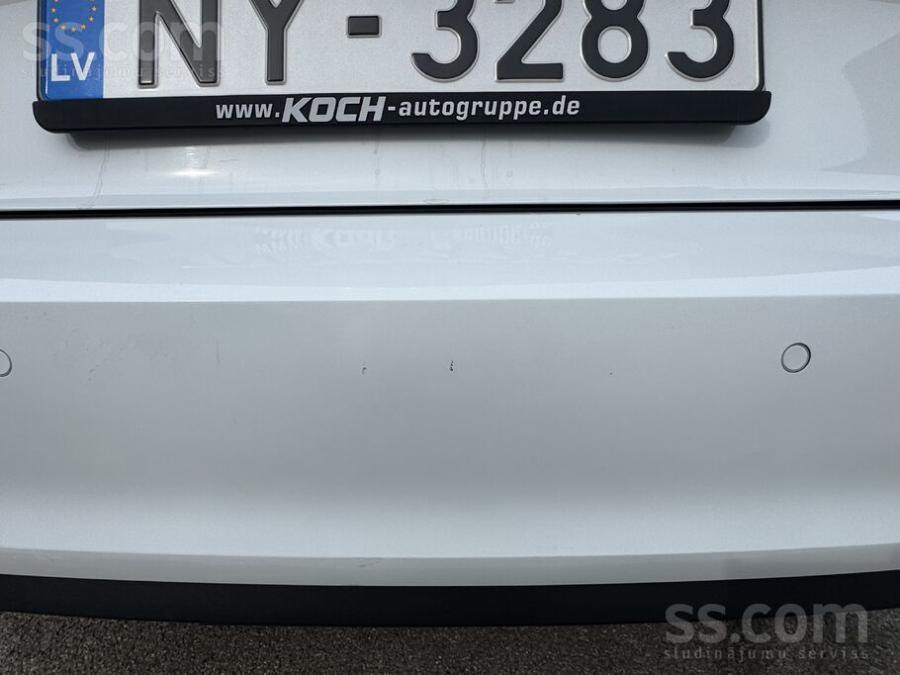 White Audi A3 2016 in Riga, with an engine capacity of 1.60 L and mileage of 211 thousand km for 10000 €, photo 21 on AUTOMOTO.COM.LV