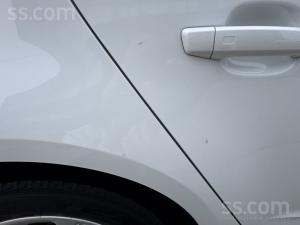 White Audi A3 2016 in Riga, with an engine capacity of 1.60 L and mileage of 211 thousand km for 10000 €, photo 22 on AUTOMOTO.COM.LV