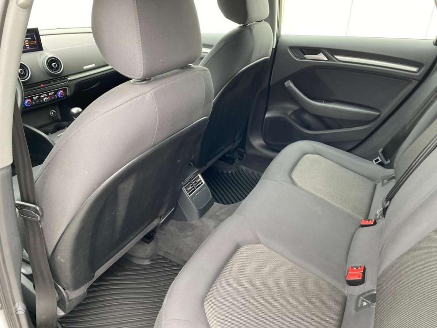 White Audi A3 2016 in Raseiniai, with an engine capacity of 1.60 L and mileage of 275 thousand km for 8500 €, photo 19 on AUTOMOTO.COM.LV