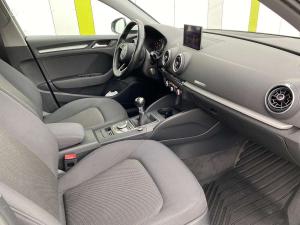 Balts Audi A3 2016 Raseiniai, ar dzinēja tilpumu 1.60 L un nobraukumu 275 tūkst. km par 8500 €, foto 18 vietnē AUTOMOTO.COM.LV