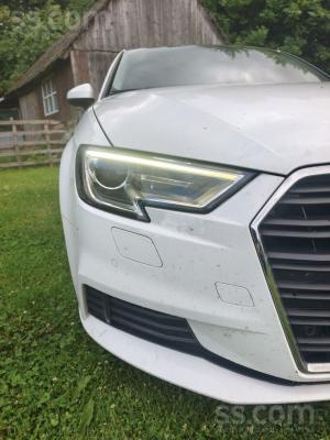 White Audi A3 2017 in Riga, with an engine capacity of 1.60 L and mileage of 203 thousand km for 12350 €, photo 4 on AUTOMOTO.COM.LV