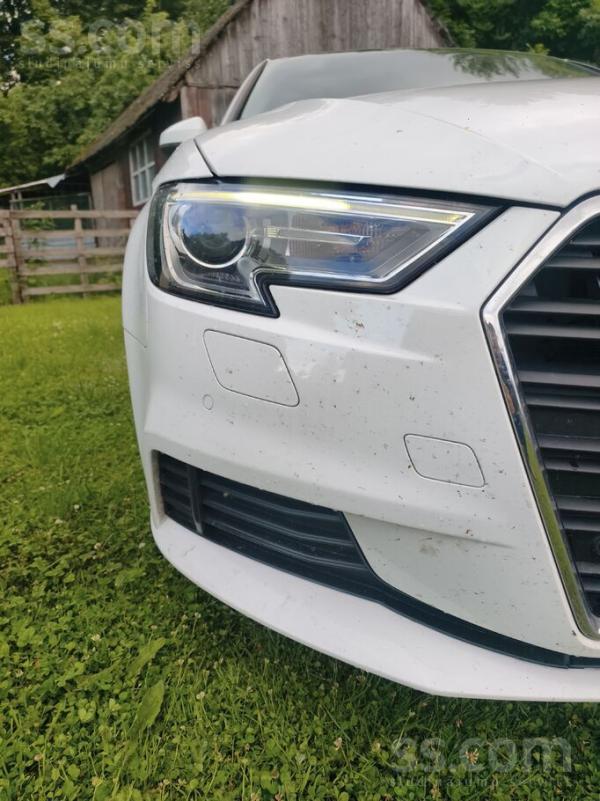 White Audi A3 2017 in Riga, with an engine capacity of 1.60 L and mileage of 203 thousand km for 12350 €, photo 6 on AUTOMOTO.COM.LV