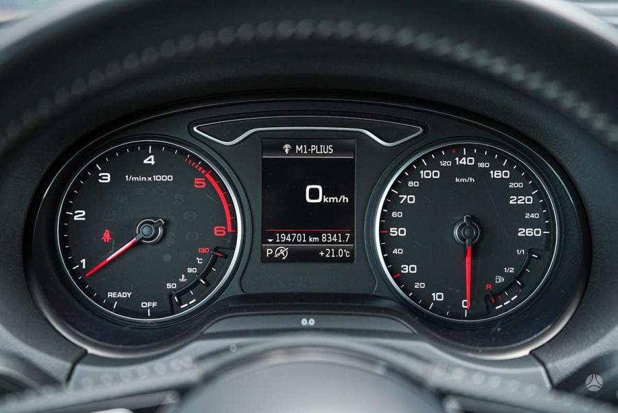 White Audi A3 2017 in Kaunas, with an engine capacity of 1.97 L and mileage of 195 thousand km for 12750 €, photo 28 on AUTOMOTO.COM.LV