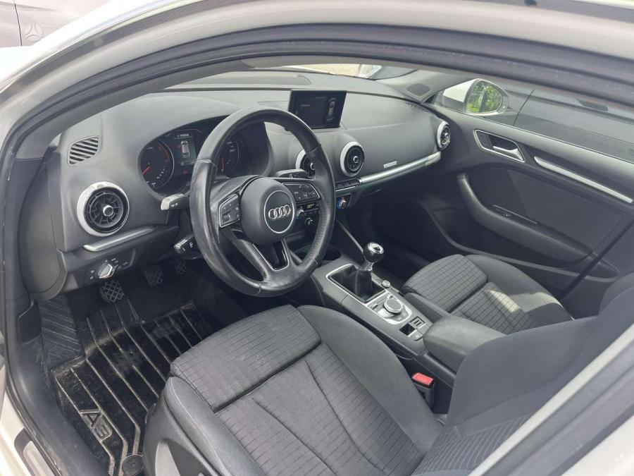 Balts Audi A3 2017 Panevēža, ar dzinēja tilpumu 1.60 L un nobraukumu 235 tūkst. km par 9500 €, foto 7 vietnē AUTOMOTO.COM.LV