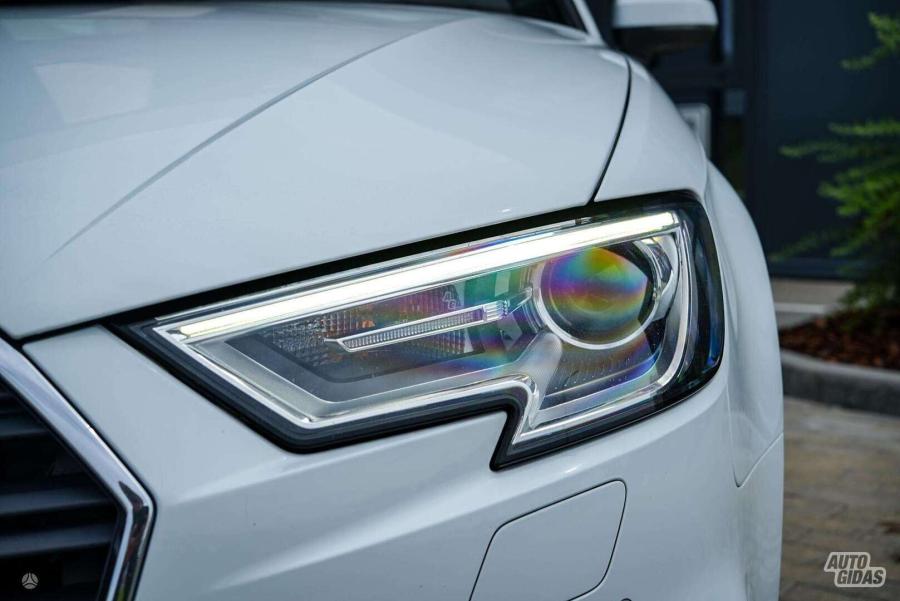 White Audi A3 2017 in Kaunas, with an engine capacity of 2.00 L and mileage of 195 thousand km for 12450 €, photo 8 on AUTOMOTO.COM.LV