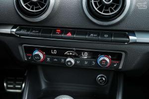 White Audi A3 2017 in Kaunas, with an engine capacity of 2.00 L and mileage of 195 thousand km for 12450 €, photo 22 on AUTOMOTO.COM.LV
