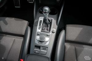 White Audi A3 2017 in Kaunas, with an engine capacity of 2.00 L and mileage of 195 thousand km for 12450 €, photo 23 on AUTOMOTO.COM.LV