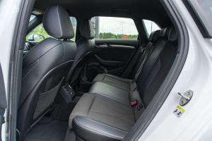 White Audi A3 2017 in Kaunas, with an engine capacity of 2.00 L and mileage of 195 thousand km for 12450 €, photo 34 on AUTOMOTO.COM.LV