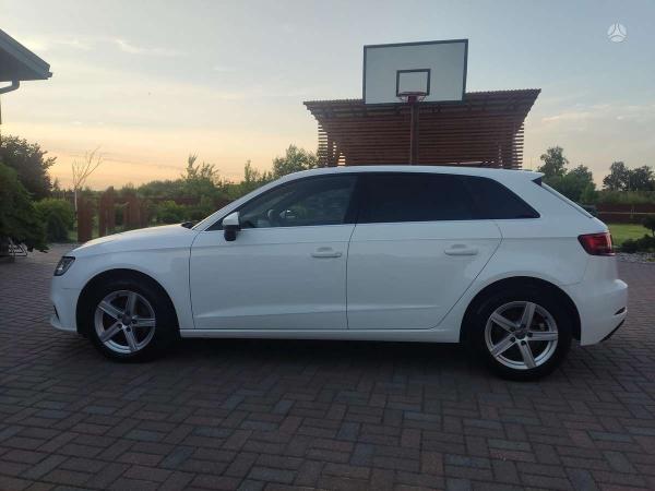 White Audi A3 2018 in Pakruojis, with an engine capacity of 1.60 L and mileage of 188 thousand km for 12450 €, photo 6 on AUTOMOTO.COM.LV