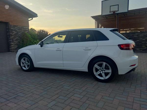 White Audi A3 2018 in Pakruojis, with an engine capacity of 1.60 L and mileage of 188 thousand km for 12450 €, photo 7 on AUTOMOTO.COM.LV