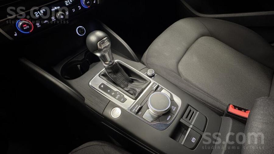Balts Audi A3 2020 Rīga, ar dzinēja tilpumu 1.40 L un nobraukumu 127 tūkst. km par 15990 €, foto 23 vietnē AUTOMOTO.COM.LV