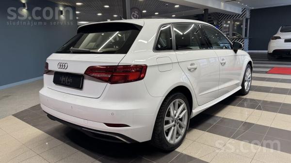 Balts Audi A3 2020 Rīga, ar dzinēja tilpumu 1.40 L un nobraukumu 127 tūkst. km par 15990 €, foto 5 vietnē AUTOMOTO.COM.LV