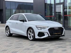 White Audi A3 2020 in Siauliai, with an engine capacity of 1.97 L and mileage of 117 thousand km for 19900 €, photo 3 on AUTOMOTO.COM.LV