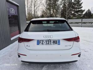 White Audi A3 2021 in Taurage, with an engine capacity of 2.00 L and mileage of 266 thousand km for 18755 €, photo 4 on AUTOMOTO.COM.LV