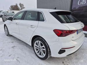 White Audi A3 2021 in Taurage, with an engine capacity of 2.00 L and mileage of 266 thousand km for 18755 €, photo 6 on AUTOMOTO.COM.LV