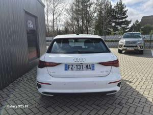 White Audi A3 2021 in Taurage, with an engine capacity of 2.00 L and mileage of 266 thousand km for 16940 €, photo 7 on AUTOMOTO.COM.LV
