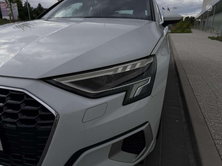 Balts Audi A3 2022 Viļņa, ar dzinēja tilpumu 1.00 L un nobraukumu 166 tūkst. km par 17500 €, foto 6 vietnē AUTOMOTO.COM.LV